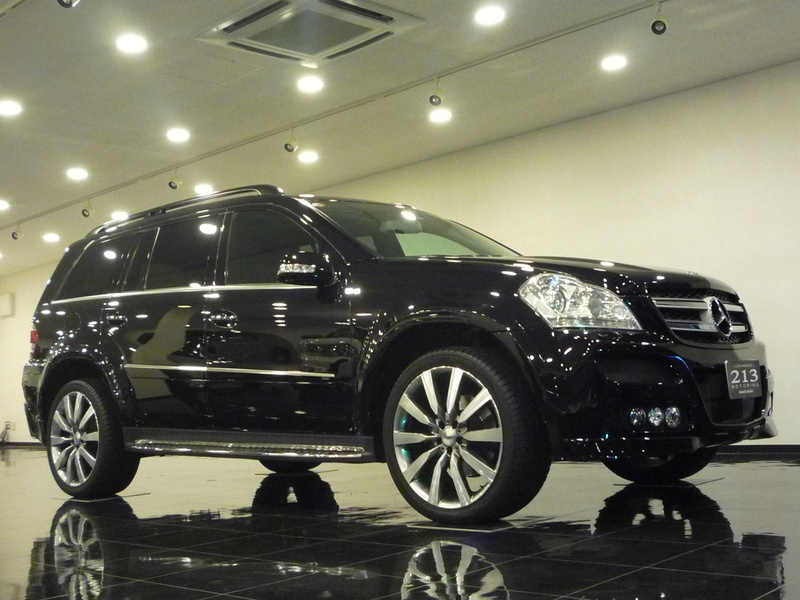 メルセデスベンツ GL550 ART カスタム | 輸入車専門店・アメ車・欧州車・逆輸入車 | キャルウイング (CALWING)