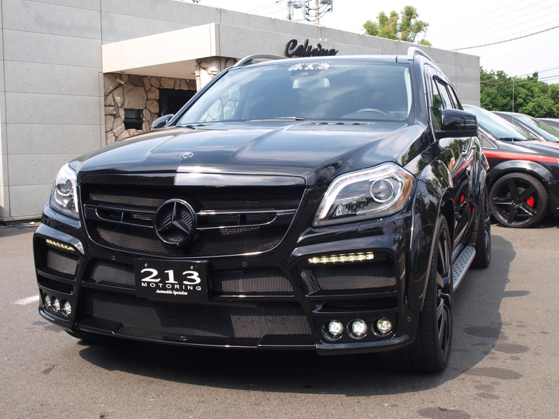 メルセデスベンツ GL550 A.R.T MAMMUT2 WIDE BODY カスタム | 輸入車専門店・アメ車・欧州車・逆輸入車 | キャル ...