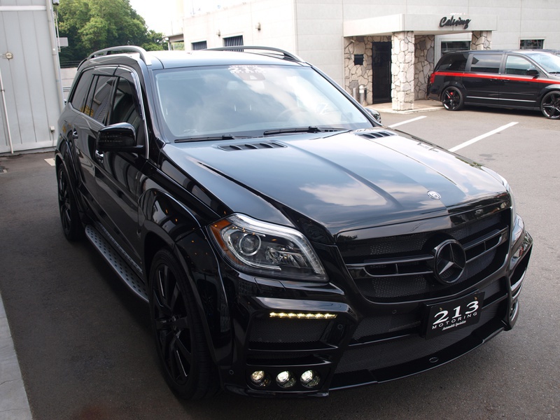 メルセデスベンツ GL550 A.R.T MAMMUT2 WIDE BODY カスタム | 輸入車専門店・アメ車・欧州車・逆輸入車 | キャル ...